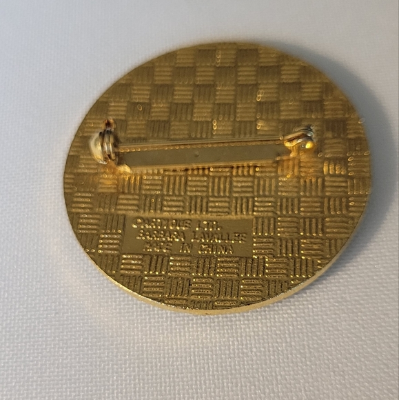 Jewelry | Barbara Lavallee Eskimo Brooch Pin | Poshmark